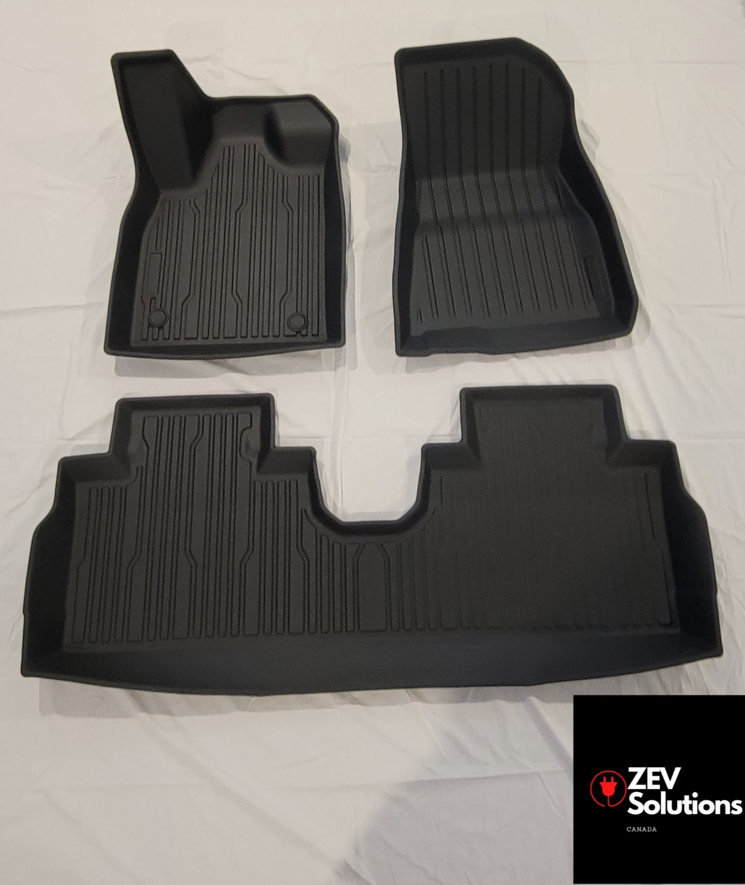 Ford Mach-E: Premium 3 Pcs Floor Mats – ZEVsolutions